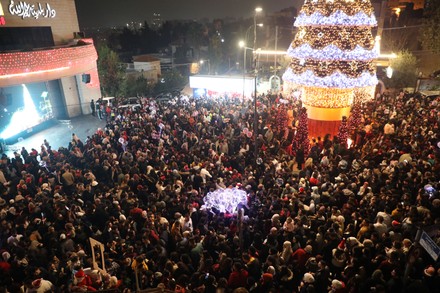 Palestinians Gather During Christmas Tree Lighting Editorial Stock ...