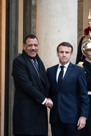 Emmanuel Macron French President Welcomes President Editorial Stock ...