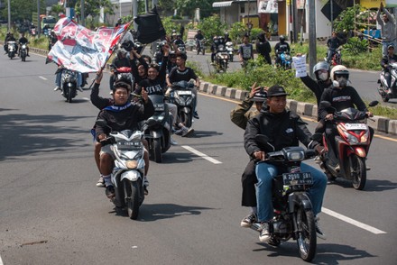 Demonstrators Perform Cavalcade Around City During Editorial Stock ...