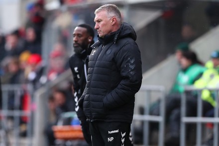 70,000 Football manager coach ex former soccer player footballer Stock ...