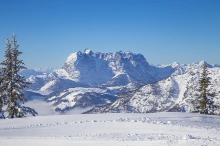 View Wilder Kaiser Steinplatte Ski Area Editorial Stock Photo - Stock ...