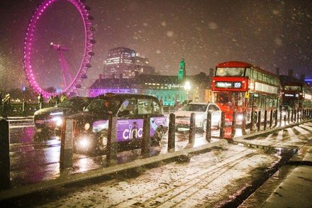 Snowfall Westminster Central London Freezing Temperatures Editorial ...