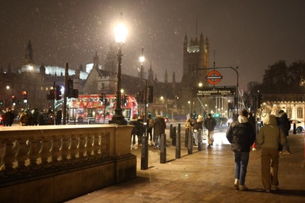 Snowfall Westminster Central London Freezing Temperatures Editorial ...