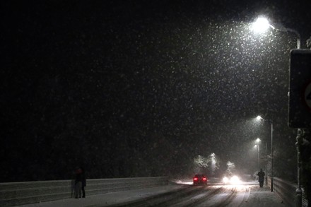 Heavy Snow Falling Editorial Stock Photo - Stock Image | Shutterstock
