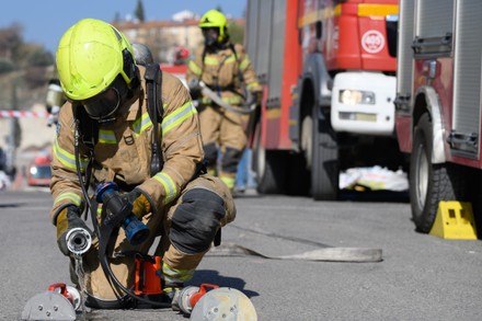Israeli Firefighters Participate Drill Simulating Fires Editorial Stock ...