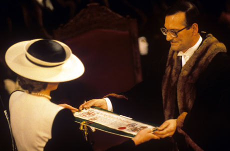 71 Princess diana 1987 july Stock Pictures, Editorial Images and Stock ...