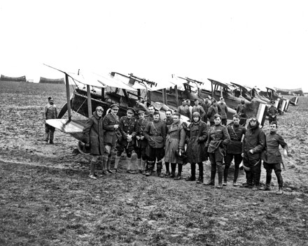 3 Scouting plane in flight Stock Pictures, Editorial Images and Stock ...