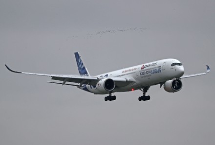 11 Airbus a3050 1000 Stock Pictures, Editorial Images and Stock Photos ...
