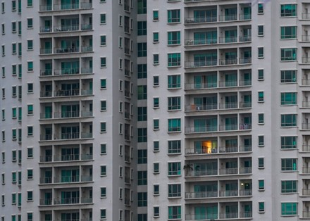 2,000 Apartment complex Stock Pictures, Editorial Images and Stock ...