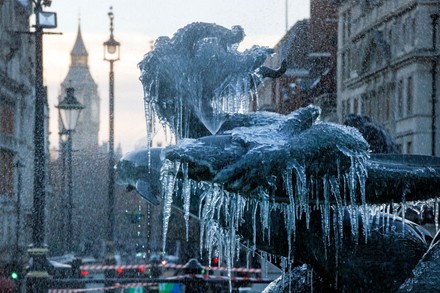 __COUNT__ Freezing temperatures in London, London, UK - 15 Dec 2022 ...