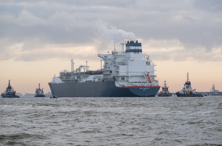 Esperanza Fsru Ship Arrives Dock New Editorial Stock Photo - Stock ...