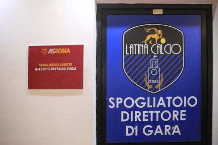 Branded Signs Referee Dressing Room Stadio Editorial Stock Photo ...