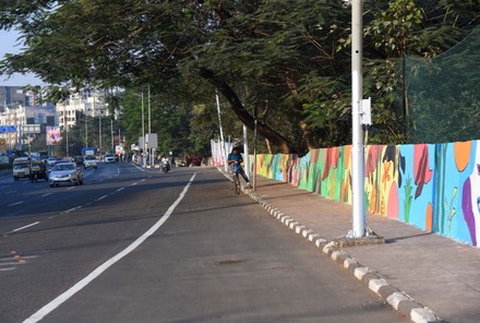 Bmc Clears Hawkers Road Beautification Project Editorial Stock Photo ...