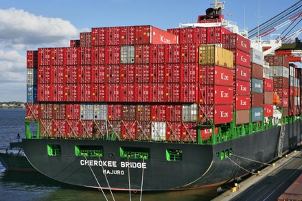 Cherokee Bridge Container Ship Port Elizabeth Editorial Stock Photo ...
