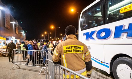 Korczowa 11032022 Refugees Arrive Polish City Editorial Stock Photo ...