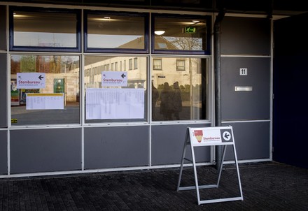 15 Pvda Leader Ploumen Cast a Vote, Amsterdam - 16 Mar 2022 Stock ...