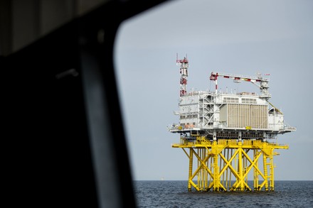 North Sea Platform Beta North Sea Editorial Stock Photo - Stock Image ...