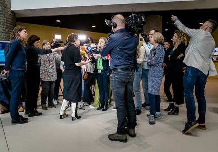 28 Lilianne Ploumen Stops as Leader and Mp of the Pvda, Hague - 12 Apr ...