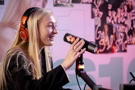 20220510 113958 Turin S10 Together Singer Editorial Stock Photo - Stock ...