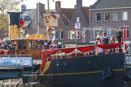 66 Parcel boat Stock Pictures, Editorial Images and Stock Photos ...