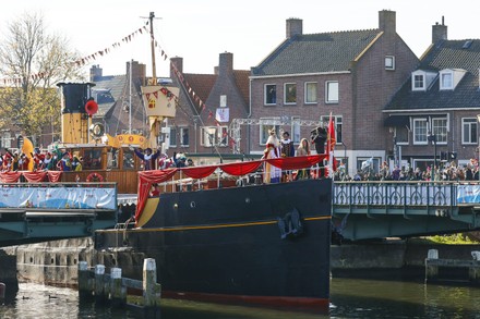 66 Parcel boat Stock Pictures, Editorial Images and Stock Photos ...