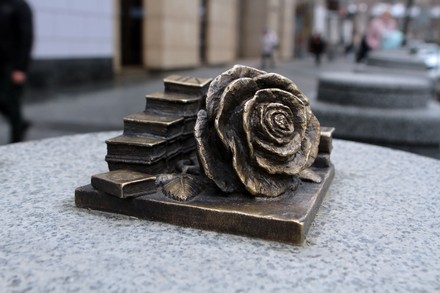 250 Mini sculpture Stock Pictures, Editorial Images and Stock Photos ...