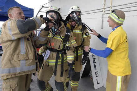 Firefighter Stair Run Firefighters Full Protective Editorial Stock ...