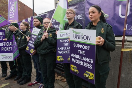 Ambulance Workers Join Picket Line Outside Editorial Stock Photo ...