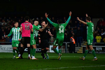 Yeovil Town Players Crowd Referee James Editorial Stock Photo - Stock ...