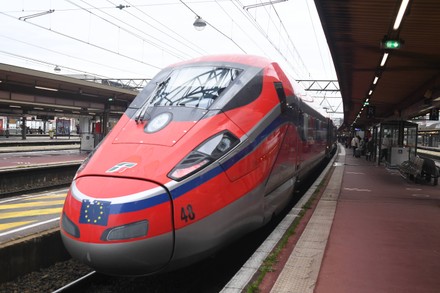 Frecciarossa Trenitalia Italian Highspeed Train Departing Editorial ...