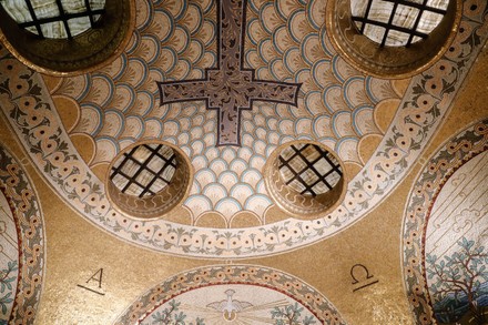 View Louis Pasteurs Tomb Inside Crypt Editorial Stock Photo - Stock ...