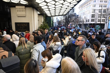 Customers Queue Outside Selfridges Department Store Editorial Stock ...