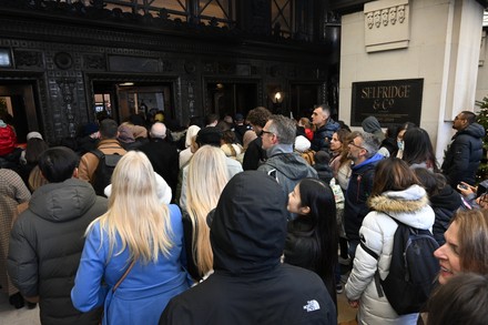 Customers Queue Outside Selfridges Department Store Editorial Stock ...