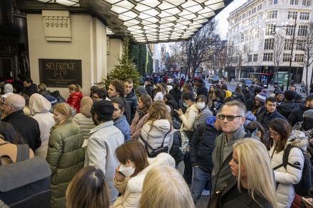 Customers Queue Outside Selfridges Department Store Editorial Stock ...