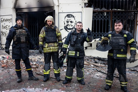 Bakhmut Firefighters Extinguish Fire Set By Editorial Stock Photo ...