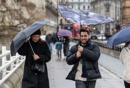 20,000 Heavy winds Stock Pictures, Editorial Images and Stock Photos ...