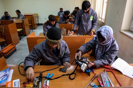 Afghans Who Enrolled Different Vocational Training Editorial Stock ...