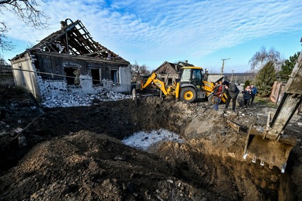Stepne Ukraine December 29 2022 Excavators Editorial Stock Photo - Stock Image | Shutterstock