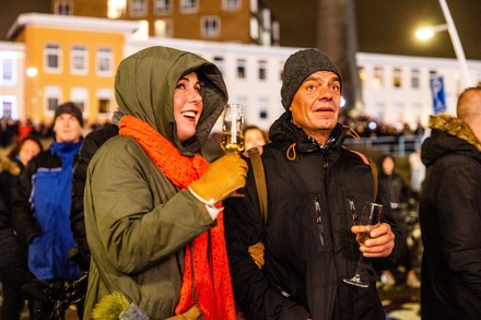 Scheveningen Bonfire On Noorderstrand Scheveningen Bonfires Editorial ...