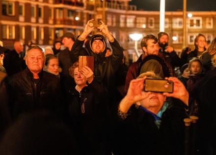 Scheveningen Bonfire On Noorderstrand Scheveningen Bonfires Editorial ...