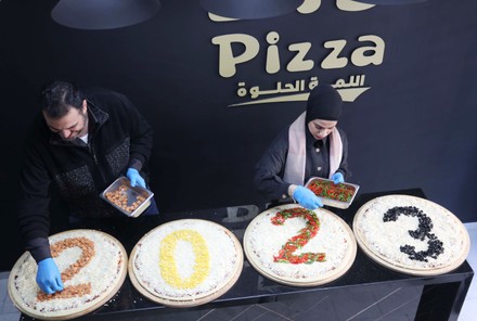 Palestinians Make Biggest Pizza Celebrate New Editorial Stock Photo ...