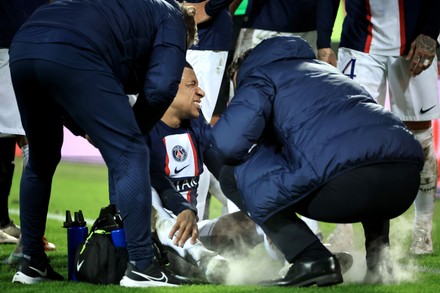 Paris Saint Germains Kylian Mbappe Receives Editorial Stock Photo ...