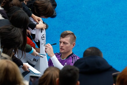 Real Madrids German Midfielder Tony Kroos Editorial Stock Photo - Stock ...