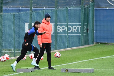 Lionel Messi During Psg Training Session Editorial Stock Photo - Stock ...