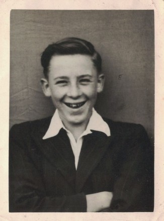 Pictured Younger Ray Nash Scores Mourners Editorial Stock Photo - Stock ...