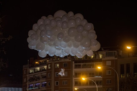 Female Acrobat Hangs Hundreds Balloons During Editorial Stock Photo ...