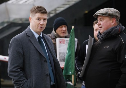 Eddie Dempsey Left Rmt Union Assistant Editorial Stock Photo - Stock ...