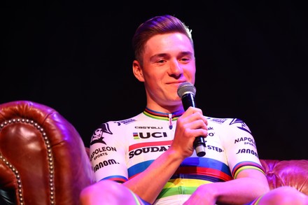 __COUNT__ Cycling Soudal Quick-Step Team Presentation, De Panne ...