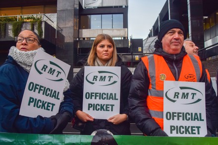 Rail Workers Holding Official Picket Placards Editorial Stock Photo ...