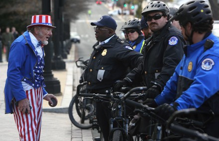 Man Dressed Uncle Sam Confronts Police Editorial Stock Photo - Stock ...